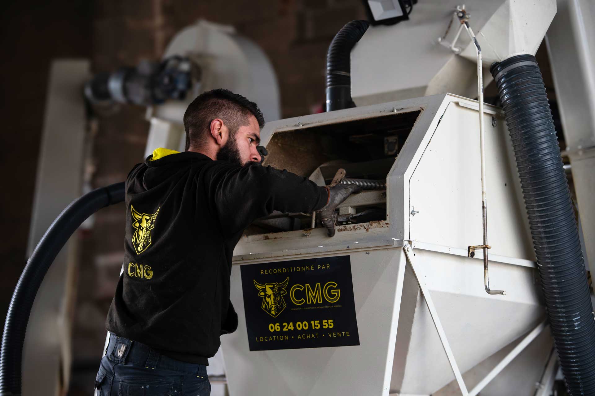 CMG Construction - Location de machine de triage des semences.